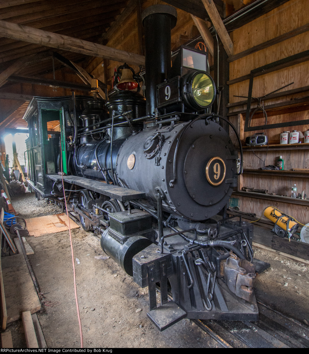 WWF 9 in the enginehouse